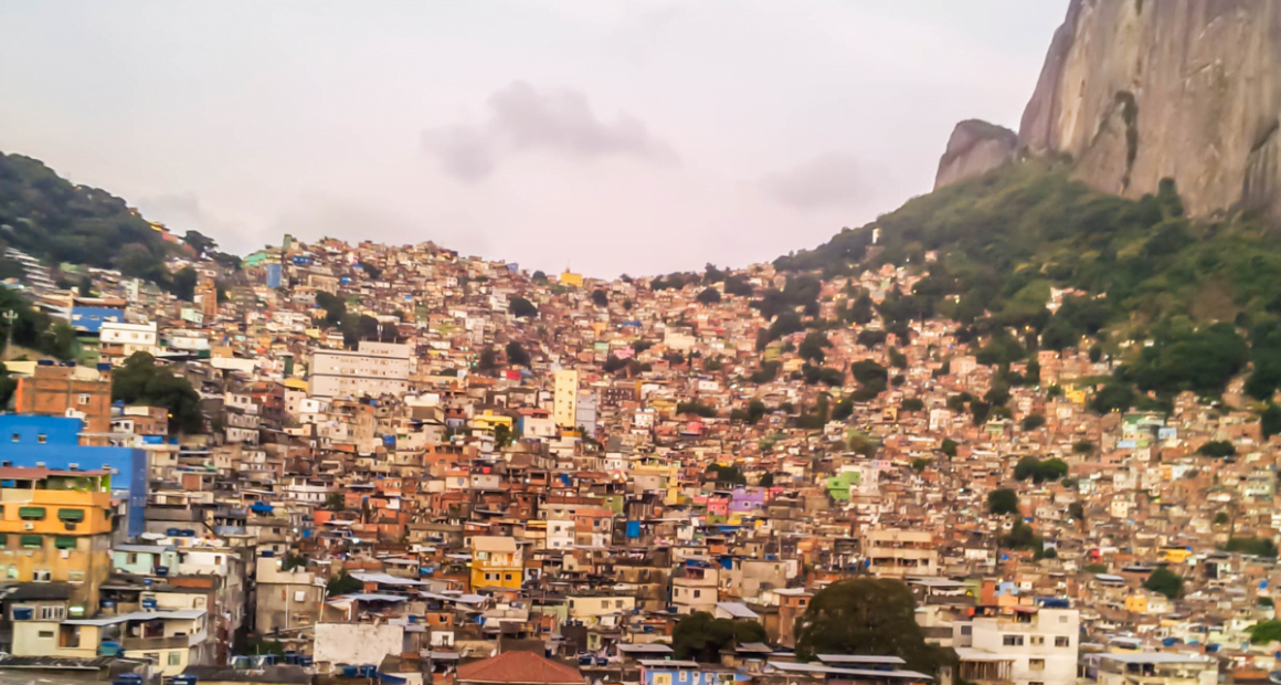 A cria da Rocinha que virou diretora de criação e conteúdo da Globo